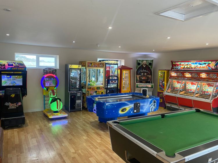 Play Leisure Services